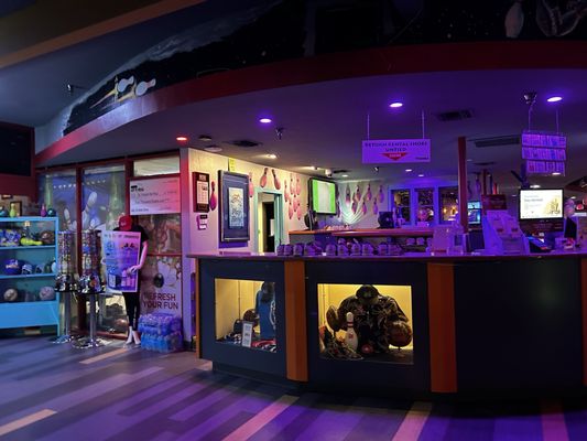 Let It Roll Bowl & Entertainment Center - Updated June 2026 - 109 ...