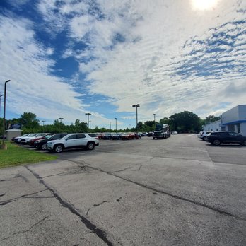 FOSTER CHEVROLET CADILLAC - Updated January 2026 - 33 Photos & 23 ...