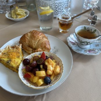 RUSTIC ROOT - Tea Room in Beech Grove, Indiana at 626 Main St - 299 ...