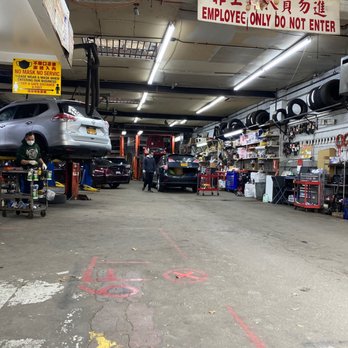 YOUNGS AUTO REPAIR CENTER - Updated December 2025 - 15 Photos & 19 ...