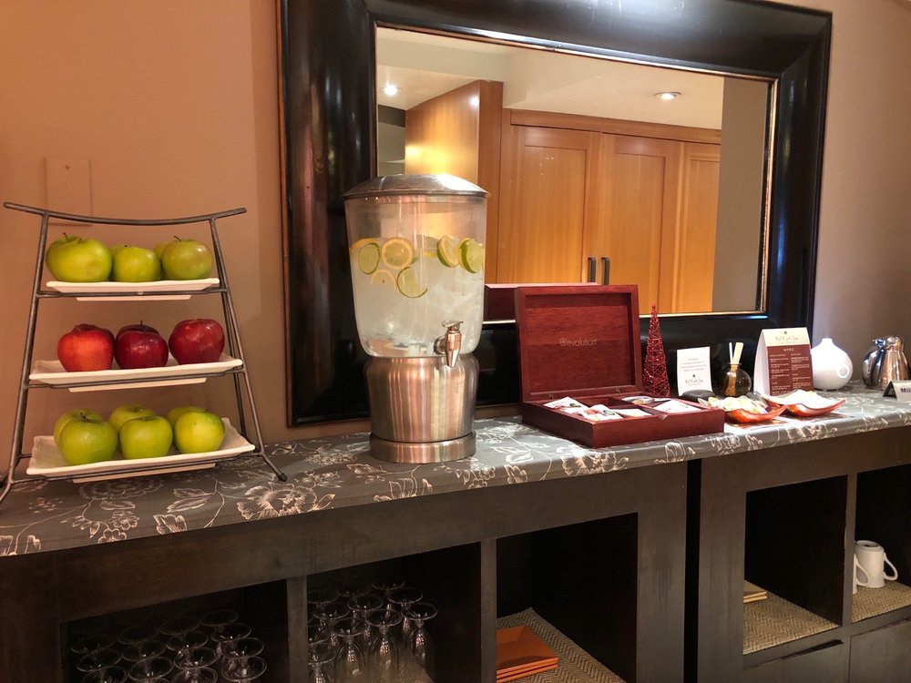 RED EARTH SPA - 13 Photos & 17 Reviews - 521 Banff Avenue, Banff ...