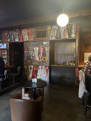 THE MULE BAR - Updated June 2025 - 20 Reviews - 4915 NE Fremont St ...