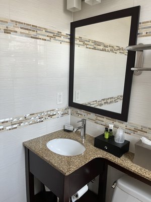 MADISON LES HOTEL - Updated June 2026 - 47 Photos & 36 Reviews - 154 ...