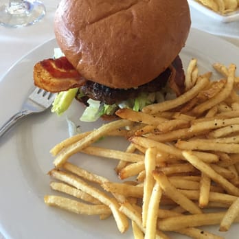 THE PERFECT LANDING RESTAURANT - Updated August 2024 - 482 Photos & 683 ...