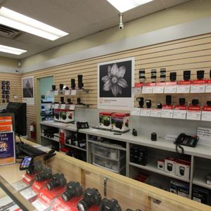 HENRY’S CAMERA - Updated December 2025 - 15 Photos - 267 Bank Street ...