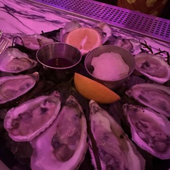 MARCUS DC - Updated August 2025 - 90 Photos & 23 Reviews - 222 M St NE ...