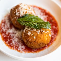 SAVI CUCINA + WINE BAR - Updated July 2025 - 482 Photos & 291 Reviews ...