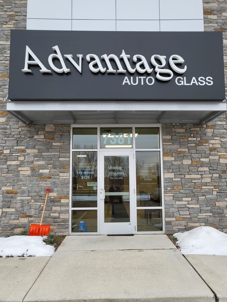 ADVANTAGE AUTO GLASS - Updated June 2026 - 1043 7th St W, Saint Paul ...