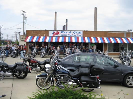 3RD BASE BAR & GRILL - Updated October 2025 - 18 Reviews - 118 Moore Rd ...