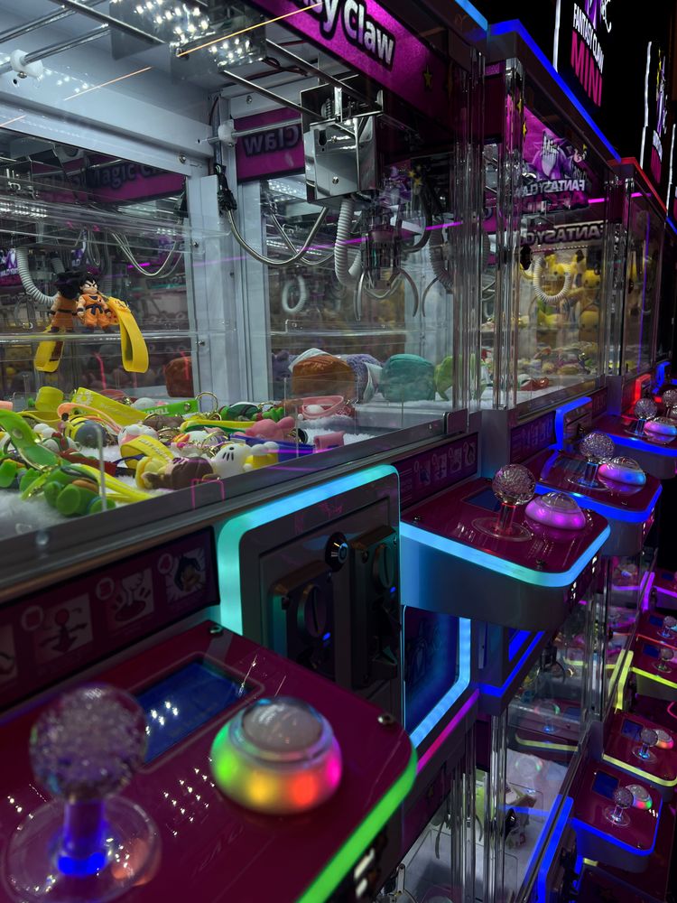 Fantasy Claw Arcade, Las Vegas | Roadtrippers