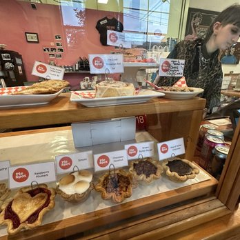 THE PIE SPOT - 716 Photos & 582 Reviews - 521 NE 24th Ave, Portland ...