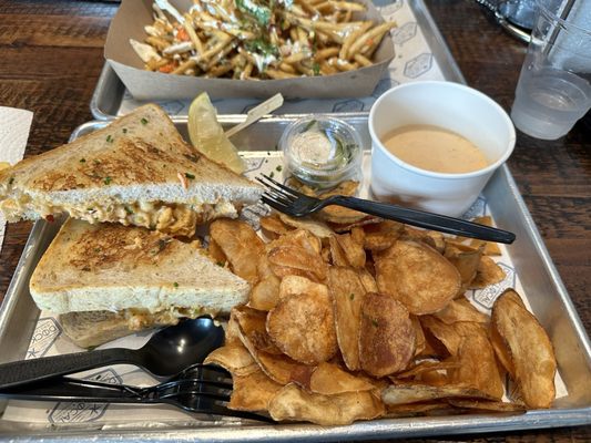 DOCK LOCAL - Updated September 2024 - 19 Photos & 17 Reviews - 815 S ...