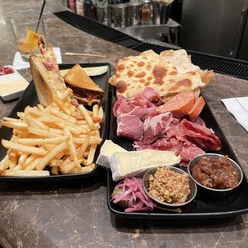 CAFE AT THE PFISTER - Updated November 2024 - 154 Photos & 66 Reviews ...