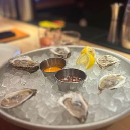 FANBOY - Updated December 2025 - 242 Photos & 107 Reviews - 2713 W ...