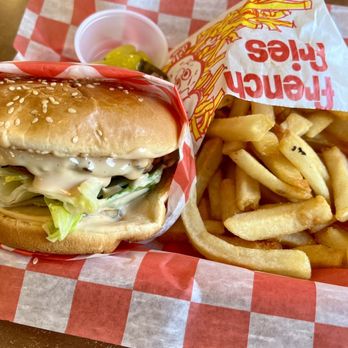 TOMMY’S BURGER CALIFORNIA STYLE - Updated February 2025 - 63 Photos ...