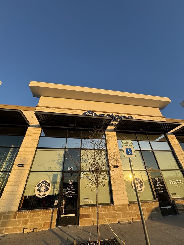 ZELENE HEAD SPA - Updated December 2025 - 14 Photos - 8990 Coit Rd ...