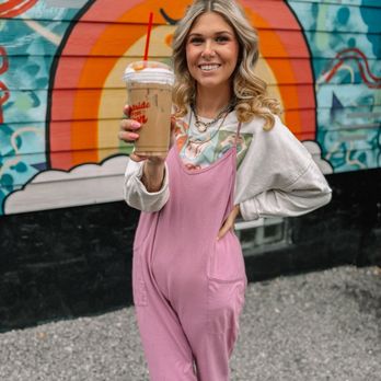 CURBSIDE ON THE RUN - Updated December 2025 - 350 Photos & 241 Reviews ...