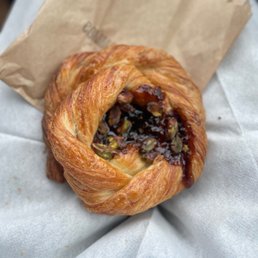 COMMON GOOD BAKERY - Updated July 2025 - 139 Photos & 167 Reviews - 537 ...