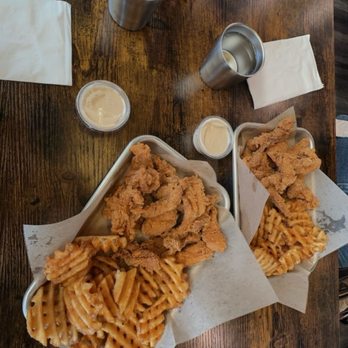 KOKIO CHICKEN BISTRO - Updated December 2024 - 132 Photos & 68 Reviews ...