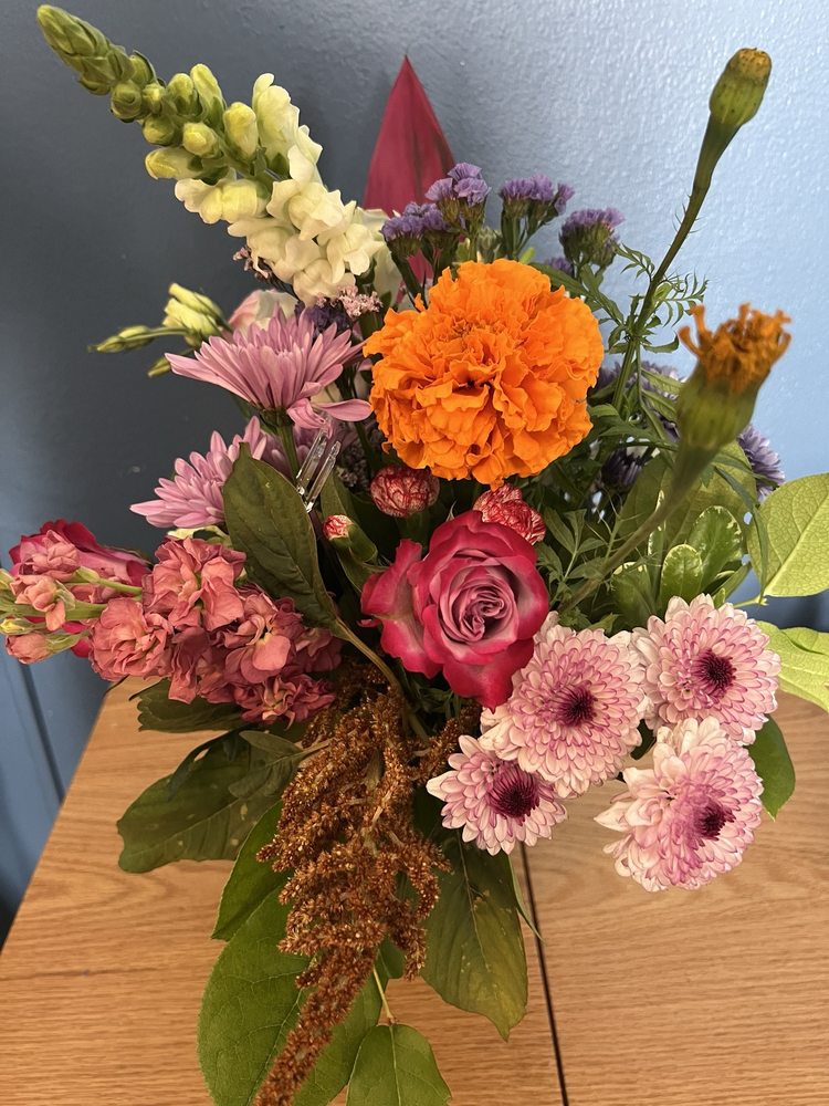 GRANDE FLOWERS - Updated June 2026 - 10 Photos & 29 Reviews - 1433 E ...