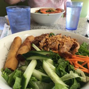 VO KITCHEN & BAR - Updated October 2025 - 16 Photos & 15 Reviews - 205 ...