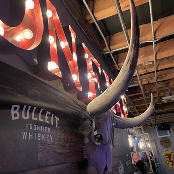 BONFIRE COUNTRY BAR - Updated January 2026 - 103 Photos & 150 Reviews ...