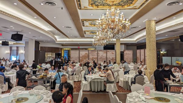 ZUNYAN FINE DINING & BANQUET - Updated March 2025 - 226 Photos & 36 Reviews - 648 Silver Star ...