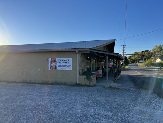 HANKS CORNER GRILLE - Updated December 2025 - 78 Photos & 66 Reviews ...