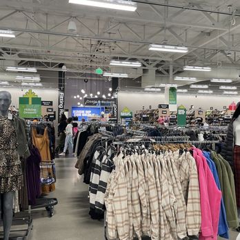 NORDSTROM RACK - Updated December 2025 - 113 Photos & 20 Reviews - 3561 ...