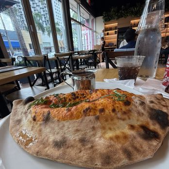 MISTER O1 EXTRAORDINARY PIZZA - Updated May 2025 - 37 Photos & 17 ...