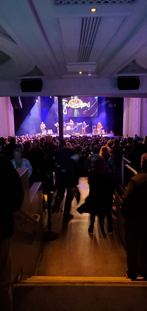 THE WELLMONT THEATER - Updated October 2024 - 394 Photos & 268 Reviews ...