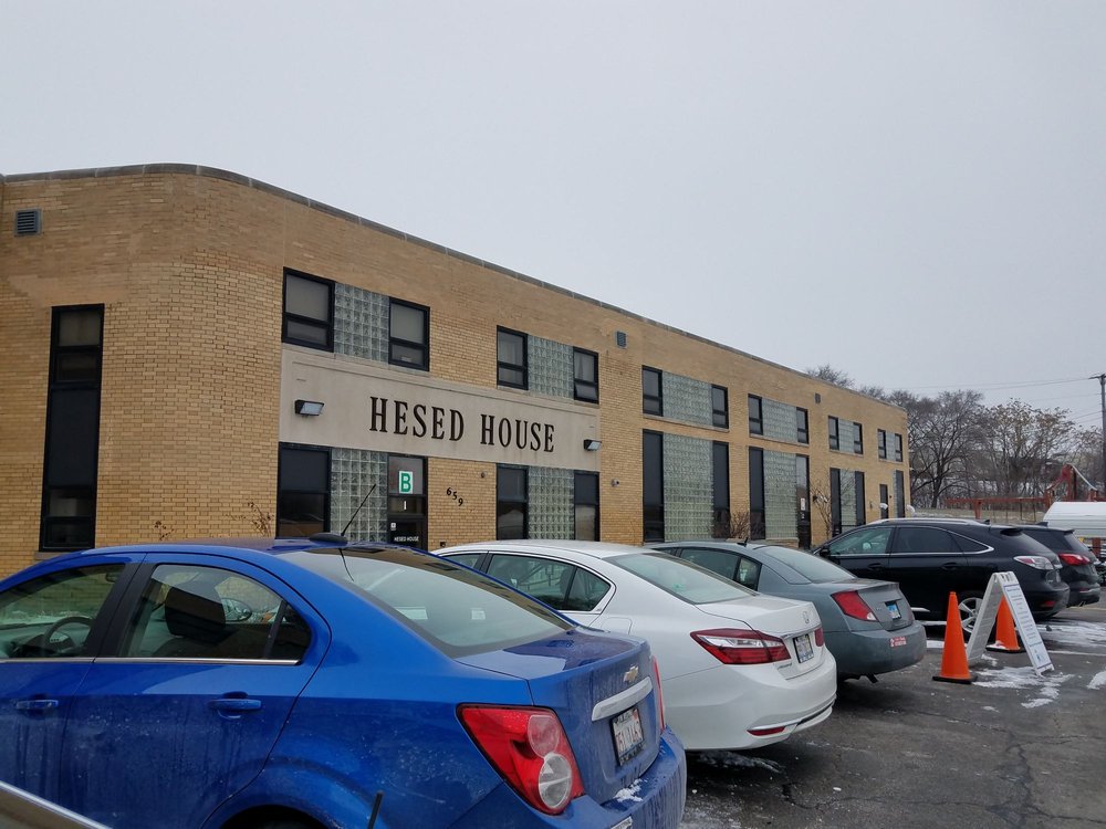 HESED HOUSE - Updated December 2025 - 18 Photos - 659 S River St ...