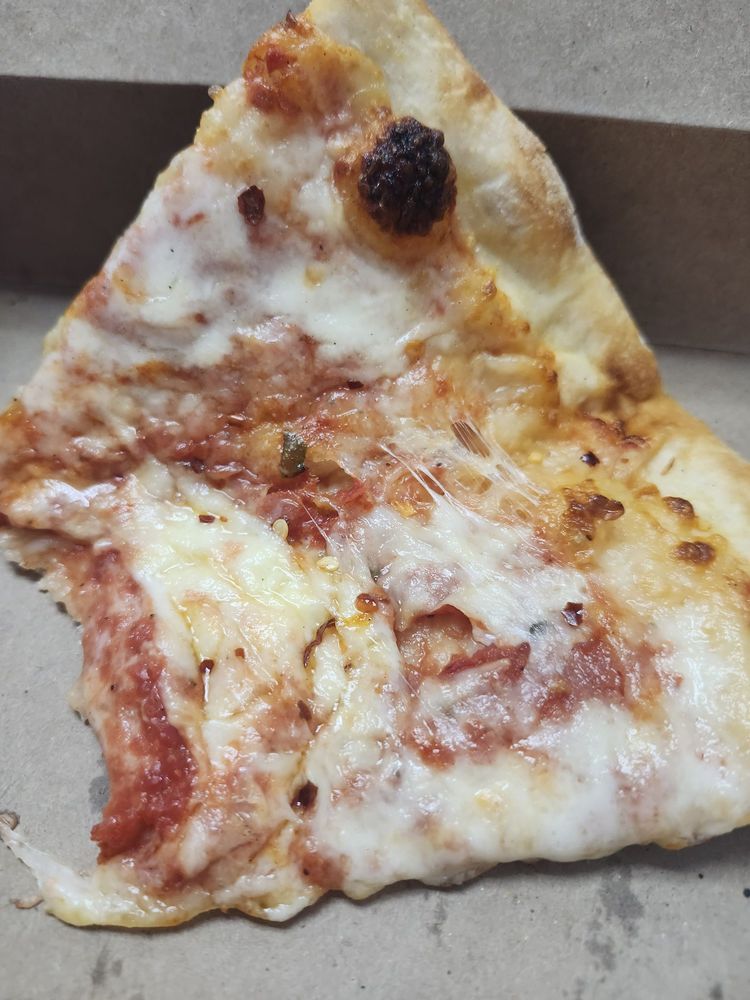 HOMETOWN PIZZA OF BRISTOL - Updated May 2026 - 23 Photos & 45 Reviews ...