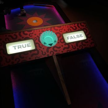 PUTTSHACK - ST. LOUIS - Updated September 2024 - 320 Photos & 129 ...