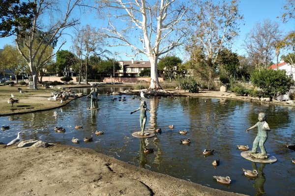 GARDEN GROVE MAIN LIBRARY - Updated December 2025 - 72 Photos & 56 ...