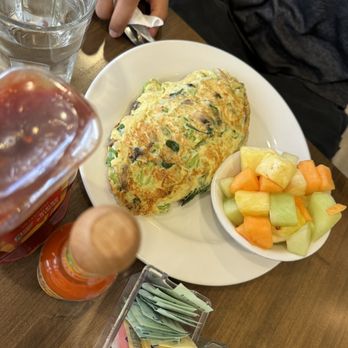 CHIPY CAFE - Updated February 2025 - 104 Photos & 100 Reviews - 275 ...