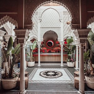 THE BIRD STREETS CLUB - Updated May 2025 - 9145 W Sunset Blvd, West ...