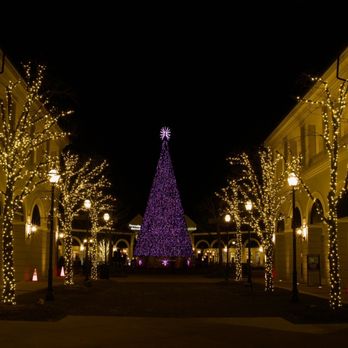 TANGER OUTLETS DEER PARK - Updated December 2025 - 405 Photos & 429 ...