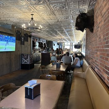 LAST STOP SALOON - Updated May 2024 - 50 Photos & 22 Reviews - 916 2nd ...