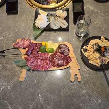 ISHONI YAKINIKU - Updated April 2025 - 1034 Photos & 337 Reviews - 611 ...