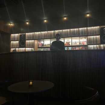 THE WIGGLE ROOM - Updated January 2026 - 28 Photos & 17 Reviews - 2988 ...