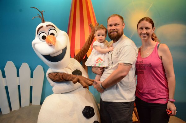 OLAF ON SUMMER VACATION - Updated January 2026 - 19 Photos - 351 S ...