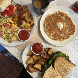 CHLOE’S CAFE - Updated October 2025 - 773 Photos & 1090 Reviews - 1399 ...