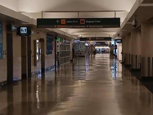 MSP AIRPORT - TERMINAL 2 HUMPHREY - Updated October 2024 - 193 Photos ...