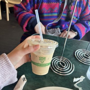 MIDDLE WAY CAFE - Updated July 2024 - 303 Photos & 454 Reviews - 1200 W ...