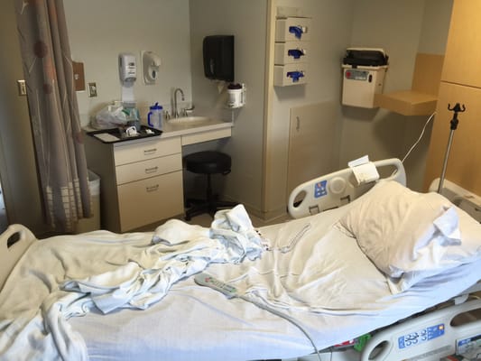 ADVOCATE SHERMAN HOSPITAL - Updated September 2025 - 22 Photos & 126 ...