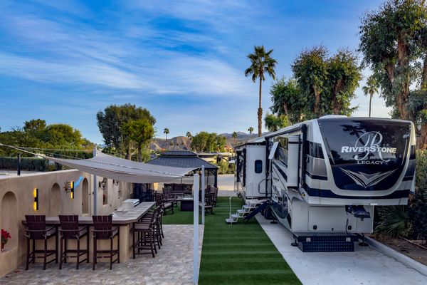 CATHEDRAL PALMS RV RESORT - Updated January 2026 - 62 Photos & 27 ...