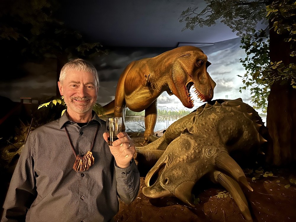 MILWAUKEE PUBLIC MUSEUM - Updated June 2024 - 622 Photos & 182 Reviews ...