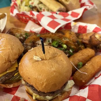 HOME PLATE GRILL - Updated October 2025 - 434 Photos & 341 Reviews ...