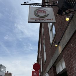 CRUNCHY POKÉ - Updated January 2026 - 270 Photos & 213 Reviews - 426 ...